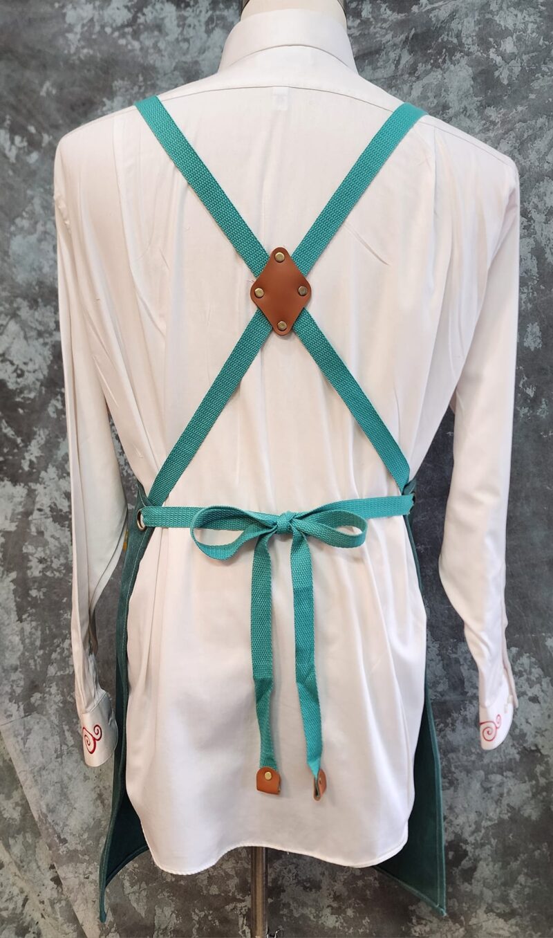 Aprons - Santa - Santa Wade - Aprons for Santa are machine embroidered